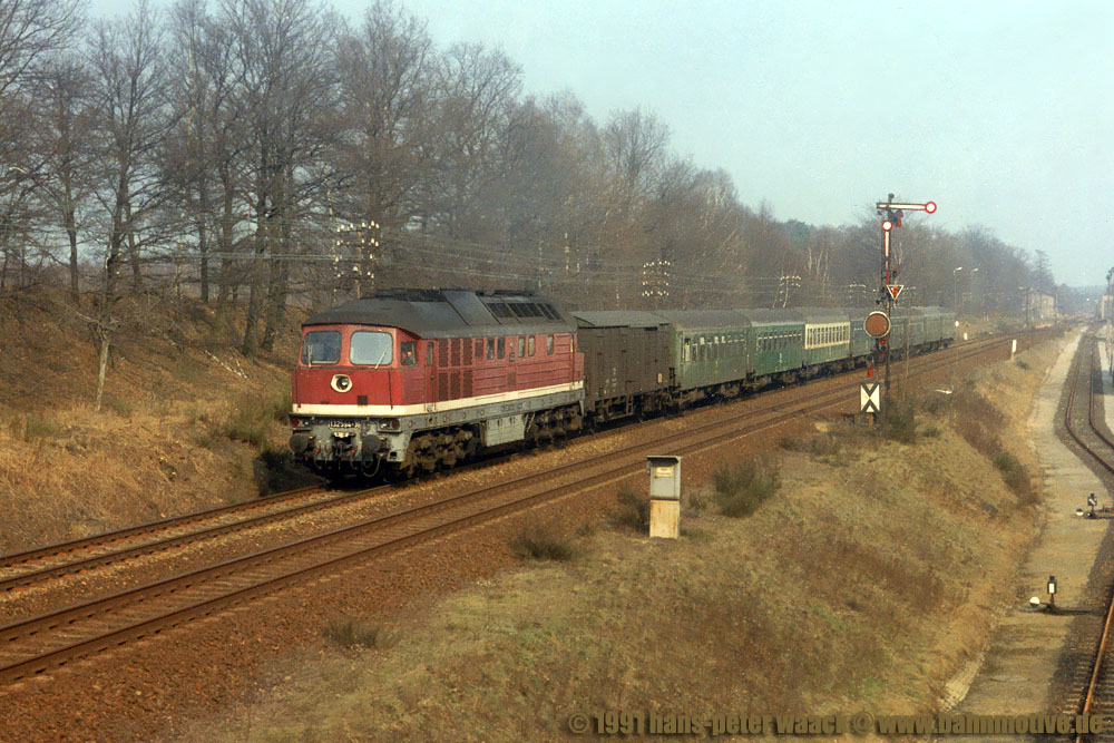 Die Baureihe 132 der DR auf www.bahnmotive.de Fotos von Hans-Peter Waack